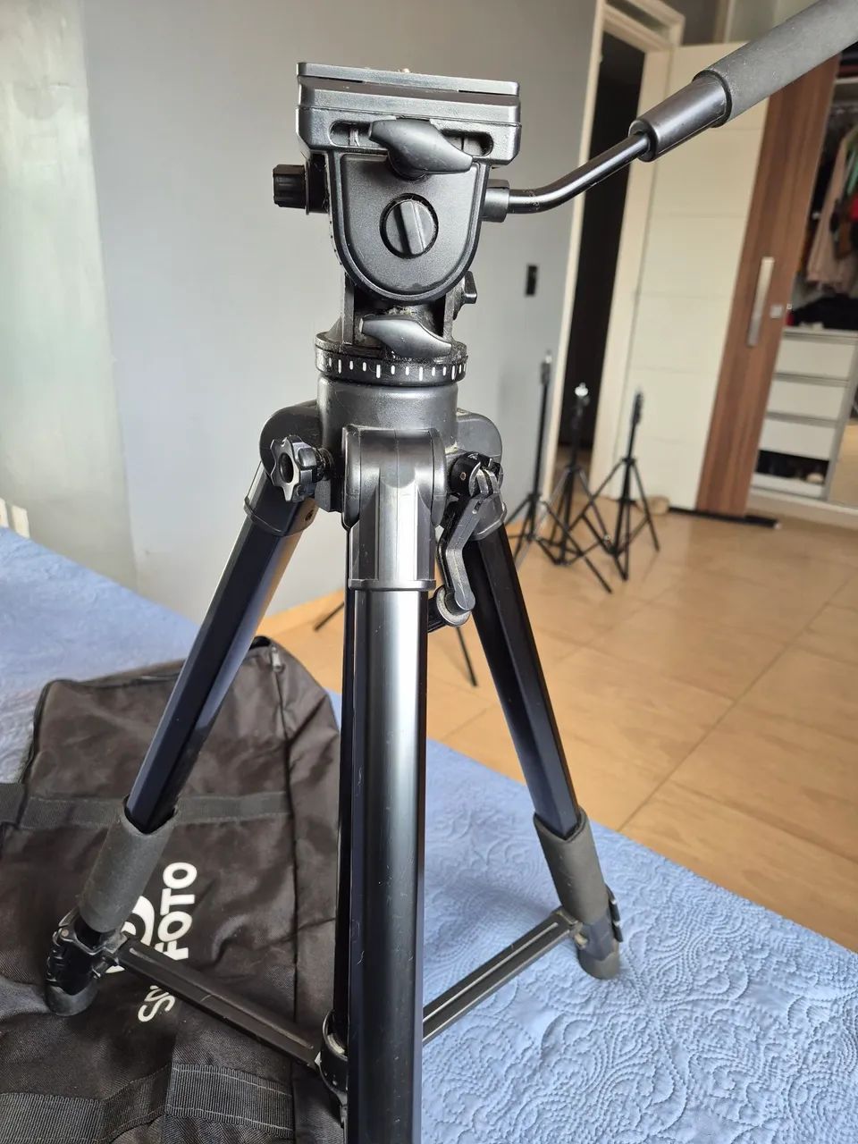 DIGIPOD TR688V - Acessórios para Câmeras e Filmadoras - Maraponga ...