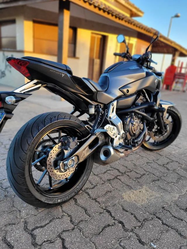 Motos YAMAHA MT-07/MT-07 2016 no Brasil