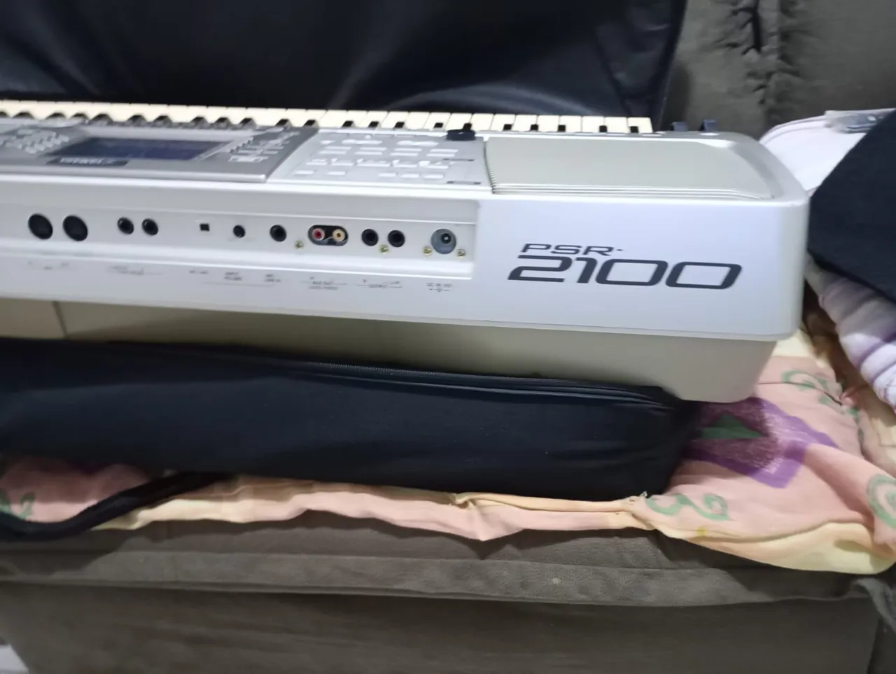 "yamaha psr s550b" - Instrumentos musicais no Brasil