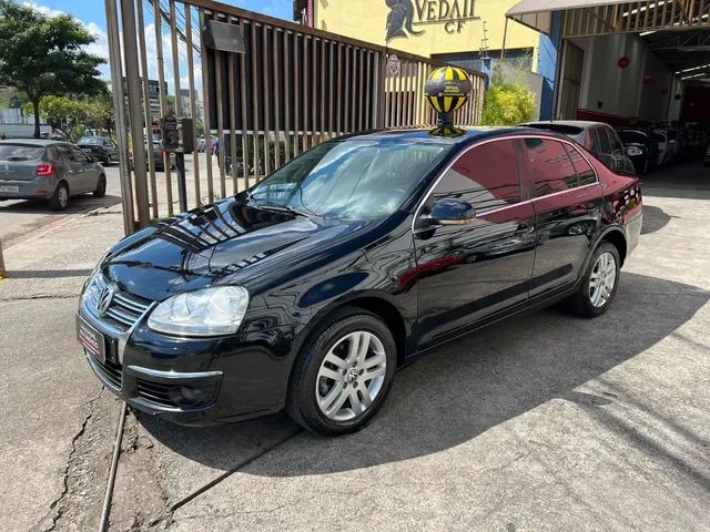 VOLKSWAGEN JETTA 2010 Usados e Novos em MG