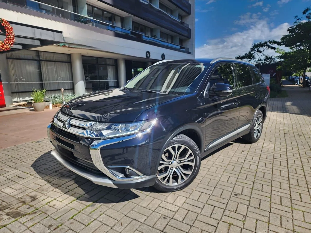 MITSUBISHI OUTLANDER 2017 Usados e Novos