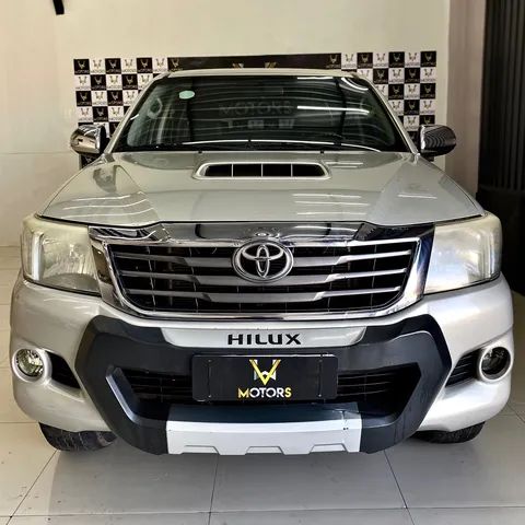 TOYOTA HILUX 2013 Usados e Novos