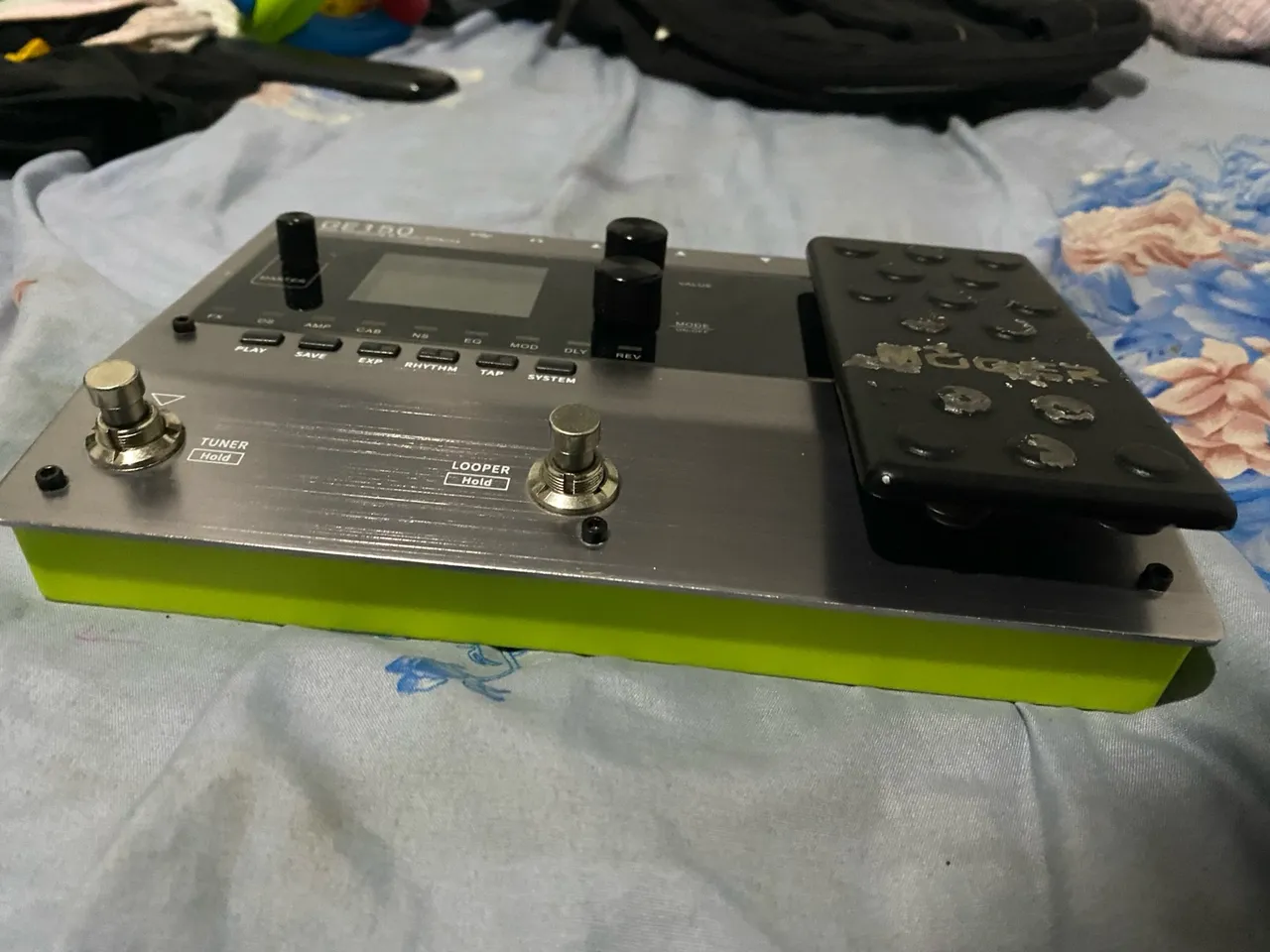 "pedaleira guitarra" - Instrumentos musicais no Brasil