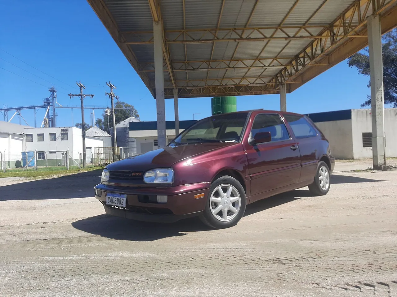 VOLKSWAGEN GOLF 1995 Usados e Novos