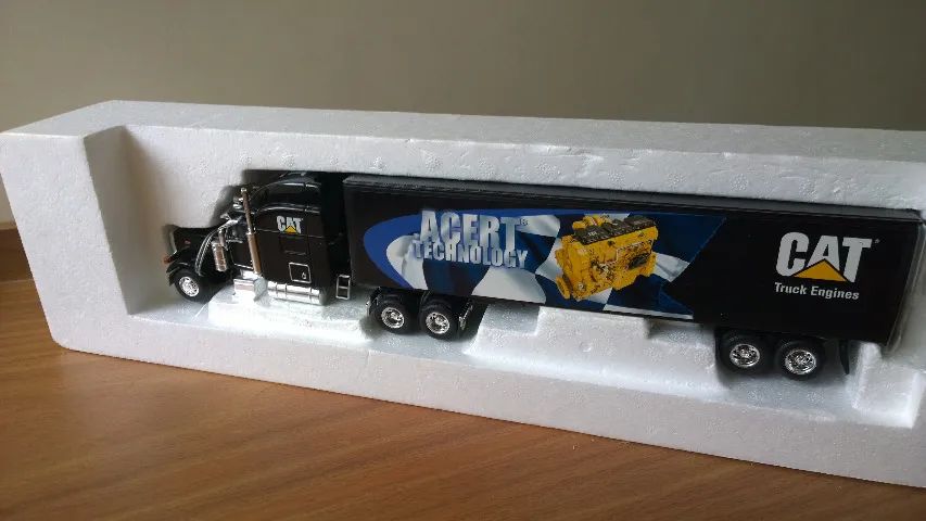 CAT Caterpillar Caminhão M-series Motor Graders Mural Truck "Acert ...