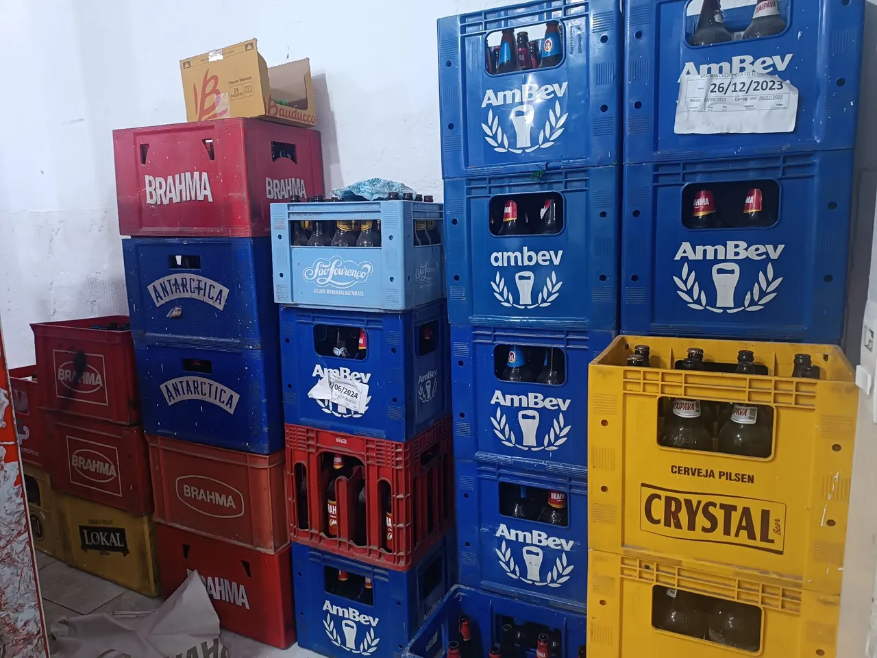 "engradados de cervejas" no Brasil
