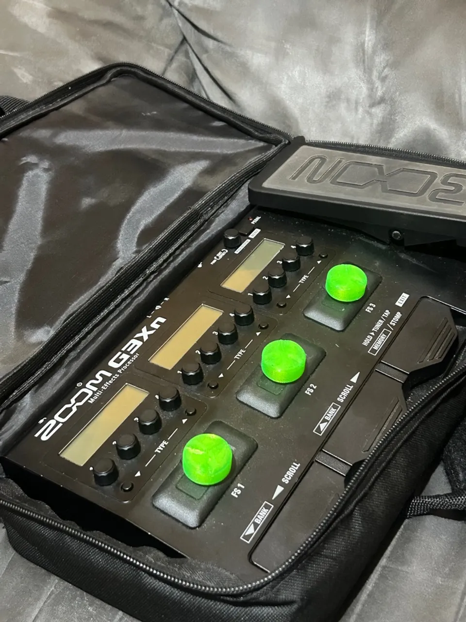 "pedaleira zoom 3030" - Instrumentos musicais no Brasil