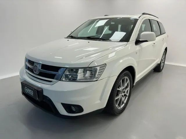 FIAT FREEMONT Usados e Novos