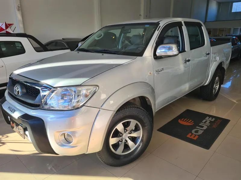 TOYOTA HILUX 2010 Usados e Novos