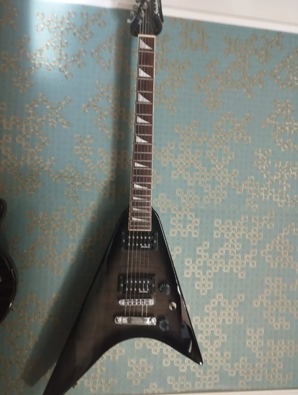 "guitarras flying v" - Instrumentos musicais no Brasil