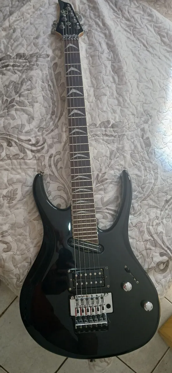 "guitarra tagima zero" - Instrumentos musicais no Brasil