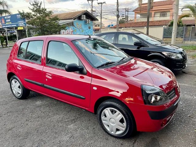 RENAULT CLIO 2004 Usados e Novos