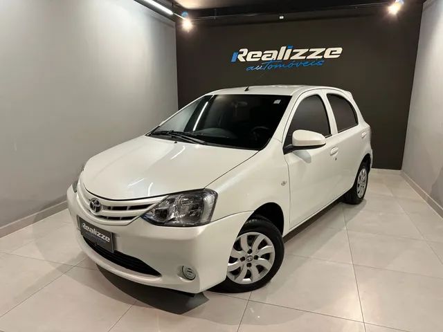 TOYOTA ETIOS 2015 Usados e Novos