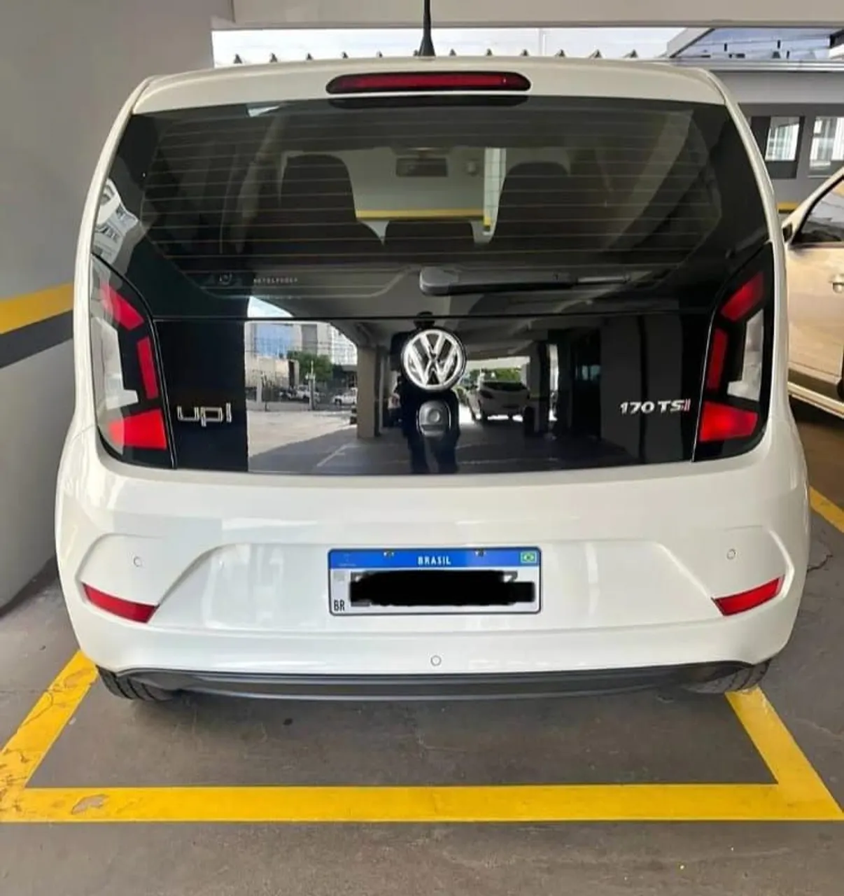 VOLKSWAGEN UP! 2019 Usados e Novos