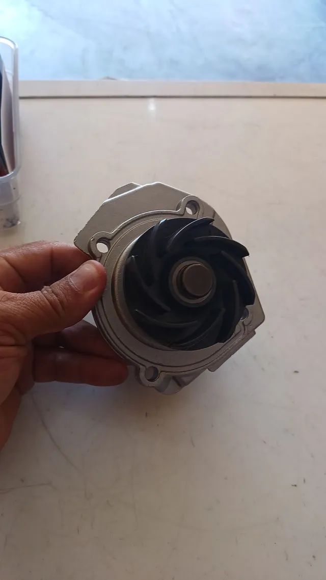 "bomba de agua do uno" no Brasil