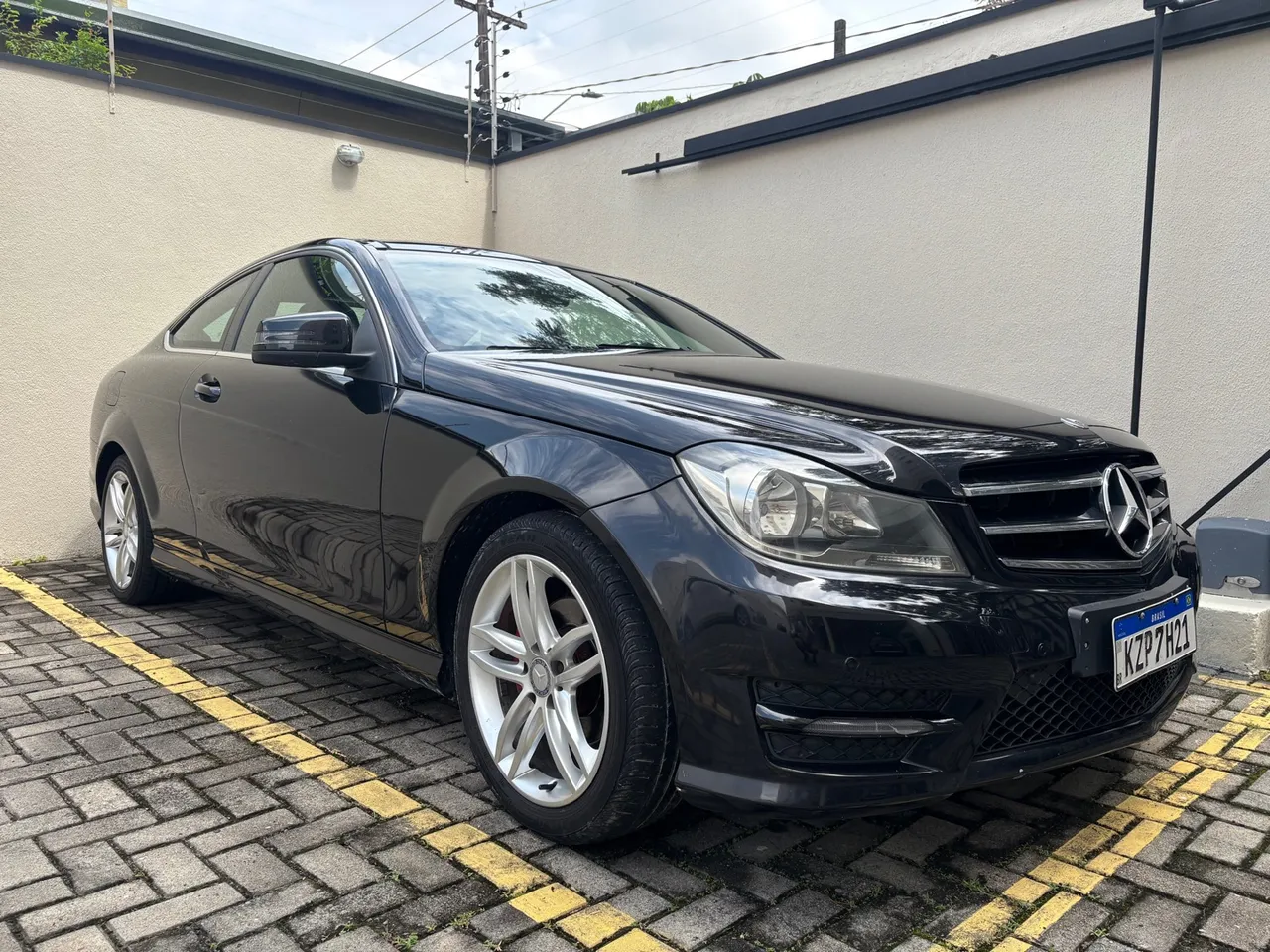 MERCEDES-BENZ C-180 Usados e Novos