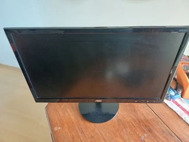 "monitor aoc 21 polegadas" no Brasil