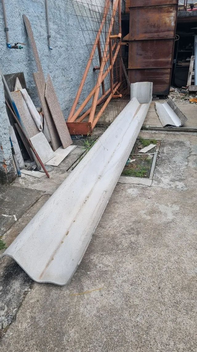 "telhas kalhetas" no Brasil