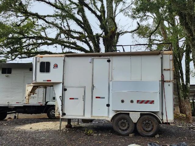 "trailer com rodas" no Brasil