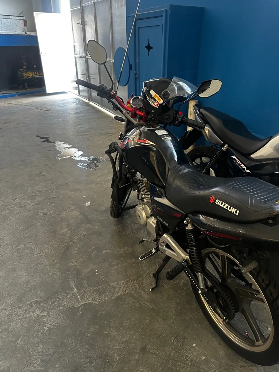 Motos SUZUKI GSR no Brasil