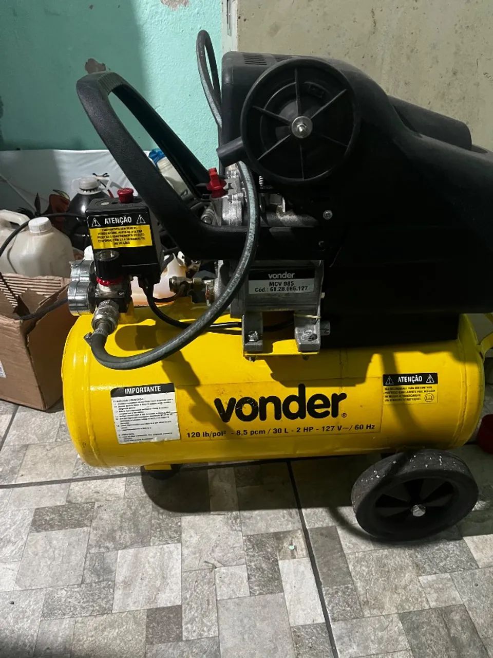 Compressor seminovo - Equipamentos Para Comércio - Mariquinhas, Belo ...