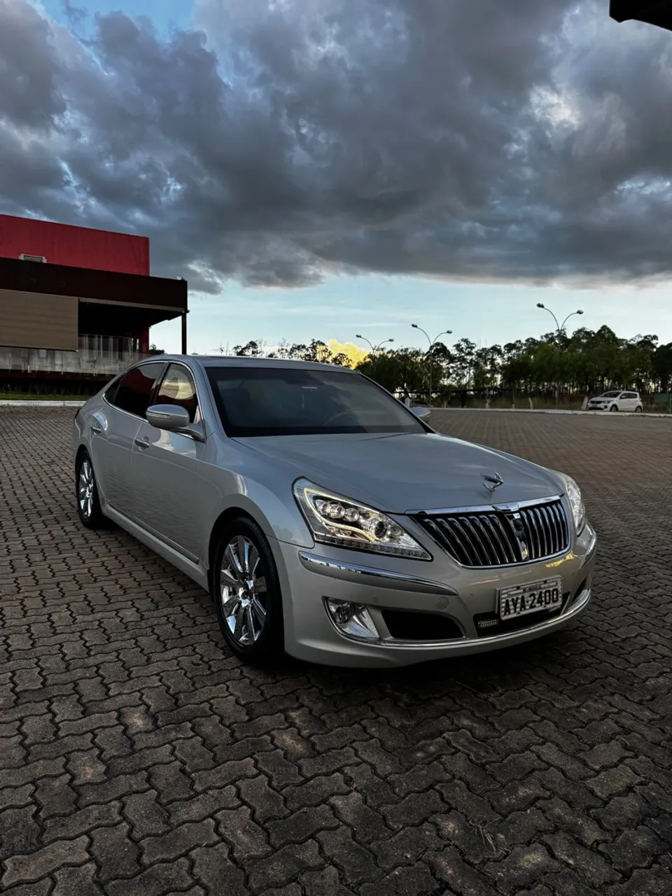 HYUNDAI EQUUS Usados e Novos