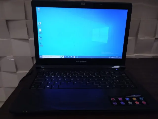 "meganote" no Brasil