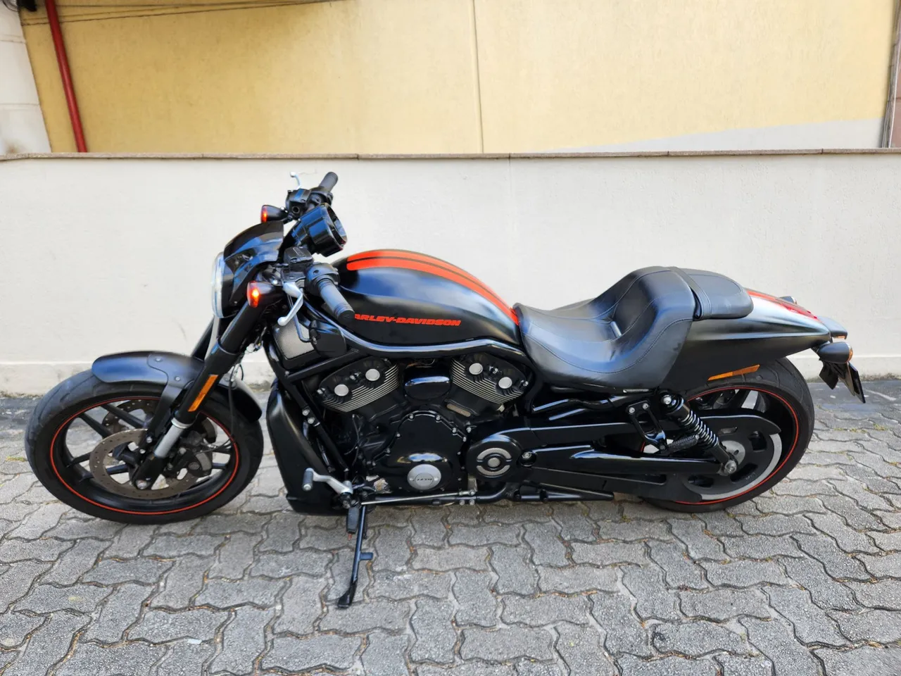 Motos HARLEY-DAVIDSON V-ROD no Brasil