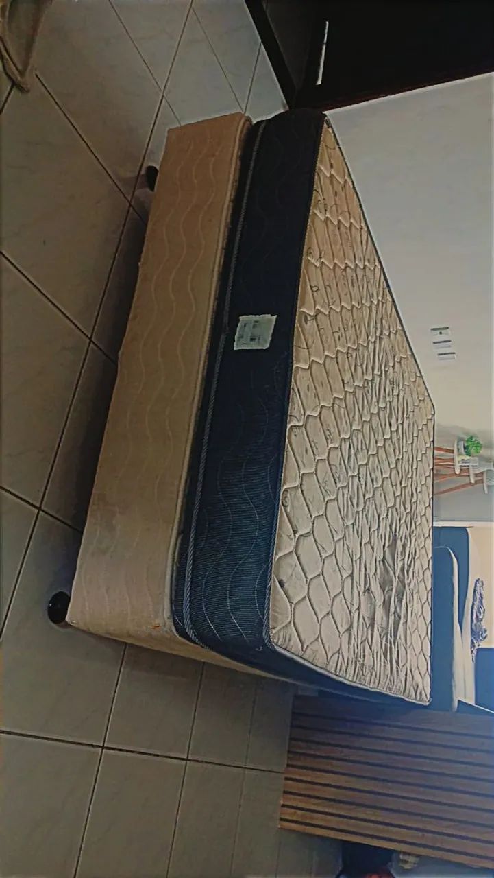 Cama box casal base e colchão PREÇO NEGOCIÁVEL - Camas e Colchões ...