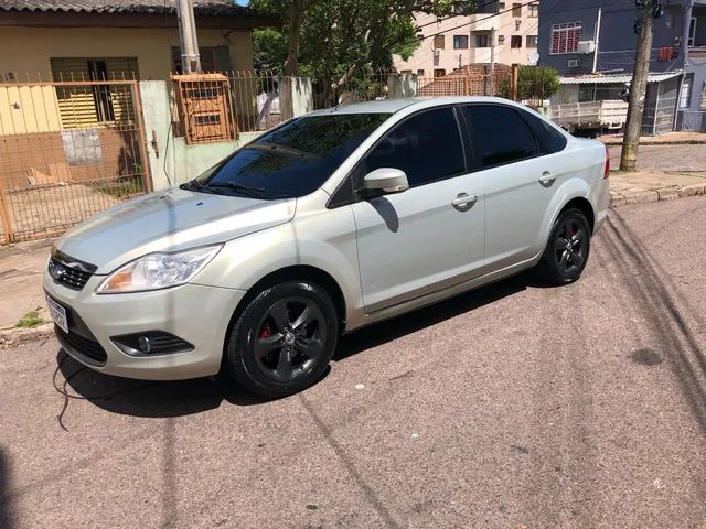 FORD FOCUS 2010 Usados e Novos