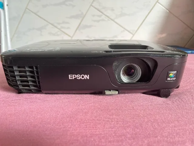 "projetor data show epson" - Projetores e Telas de Projeção no Brasil