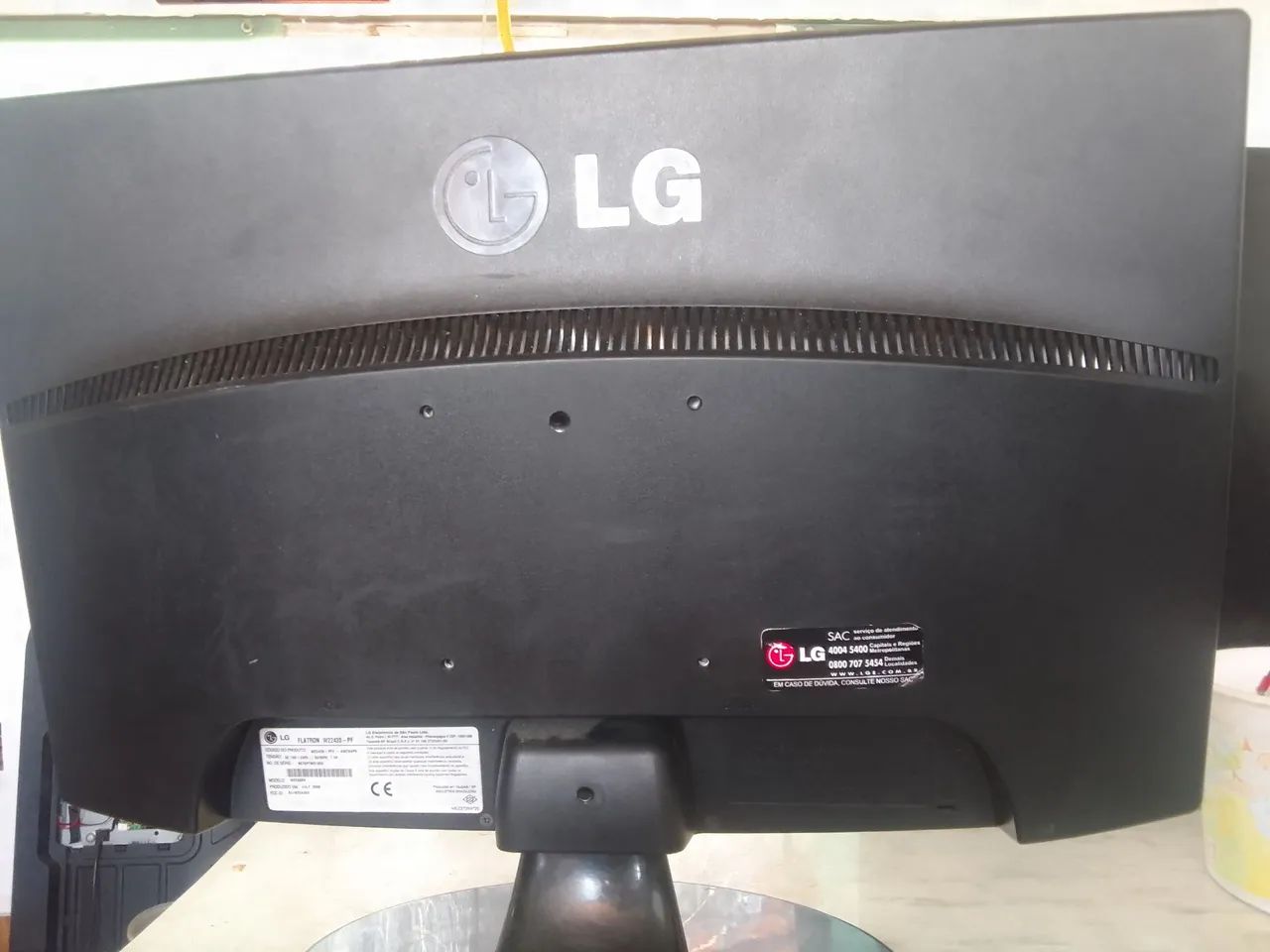 Monitor LG Flatron W2243S - Monitores - Boca do Rio, Salvador ...
