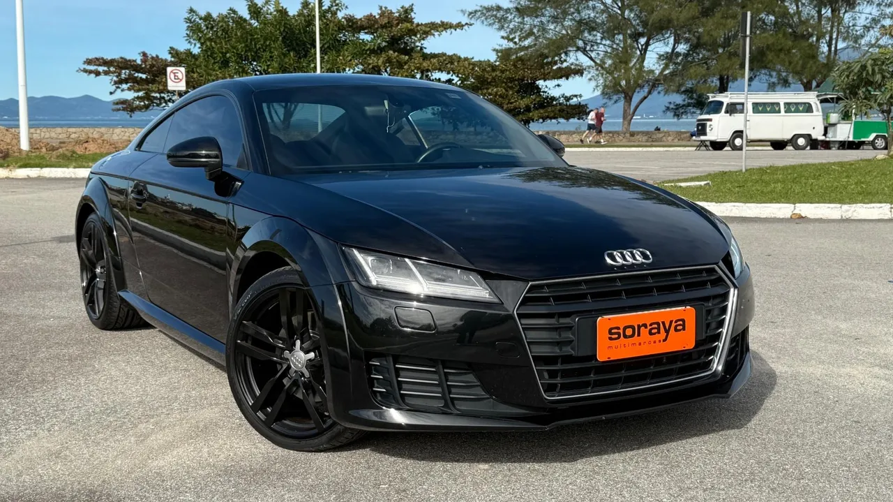 Elegantes Audi Tt 2015 Ebenbildnull