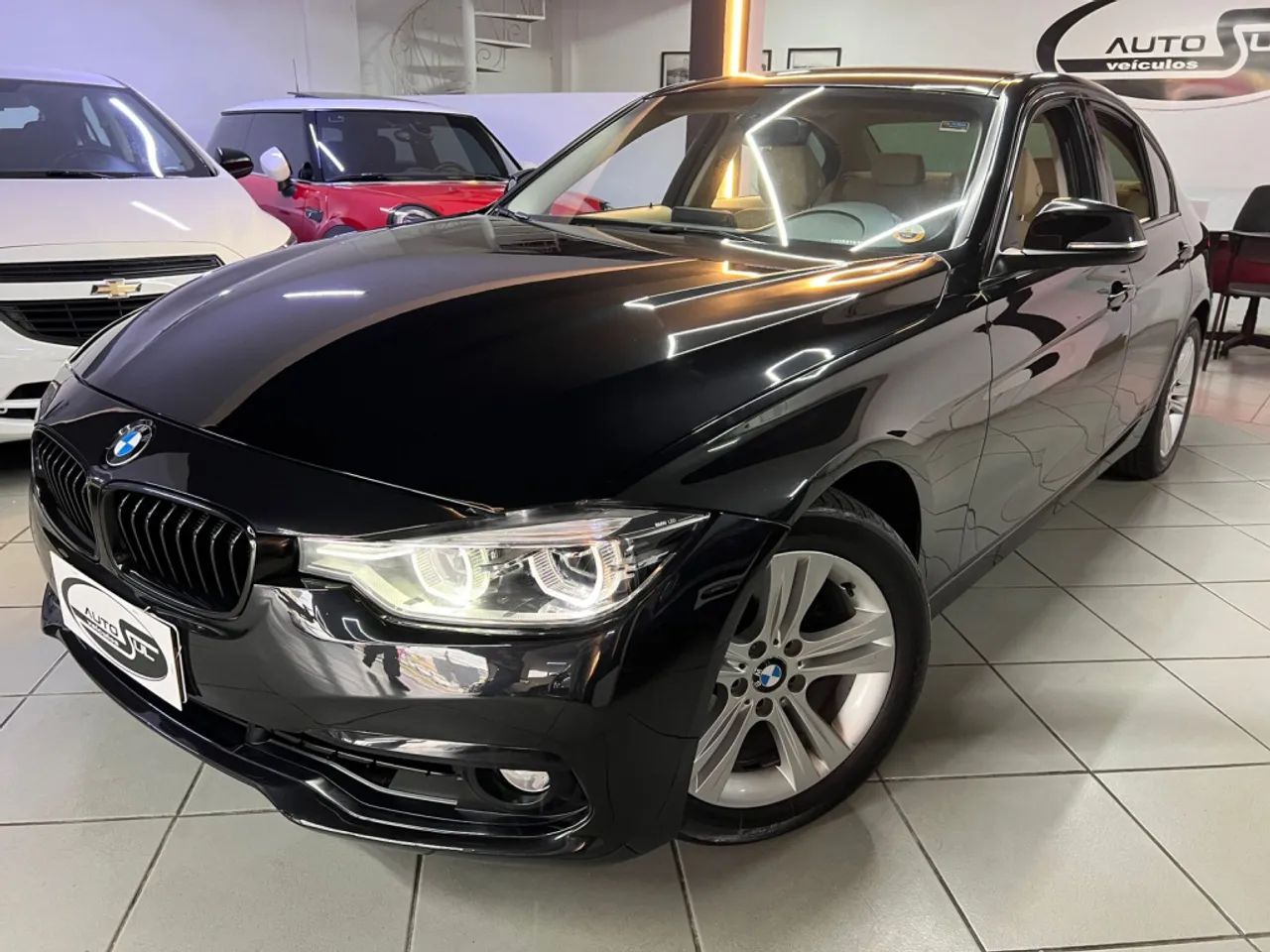 BMW 320I 2017 Usados e Novos