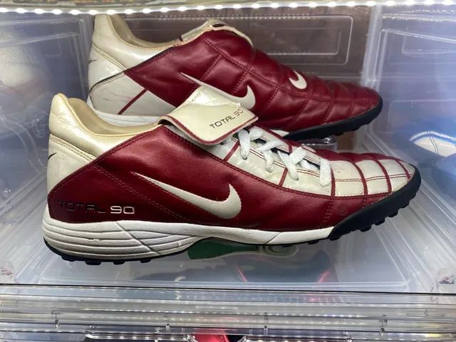 "chuteira total 90" no Brasil