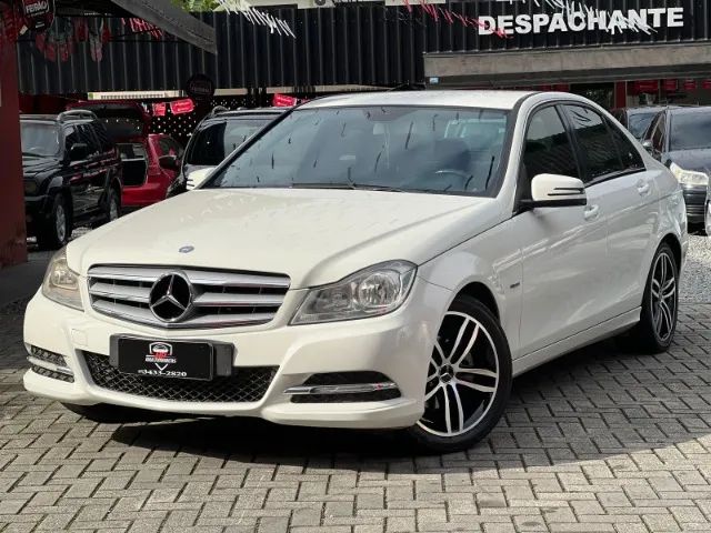 MERCEDES-BENZ C-180 2012 Usados e Novos