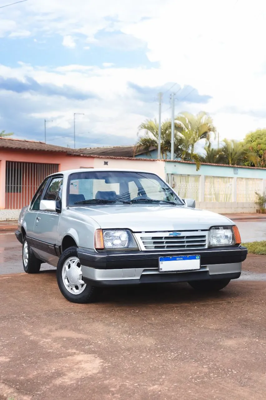 CHEVROLET MONZA 1989 Usados e Novos