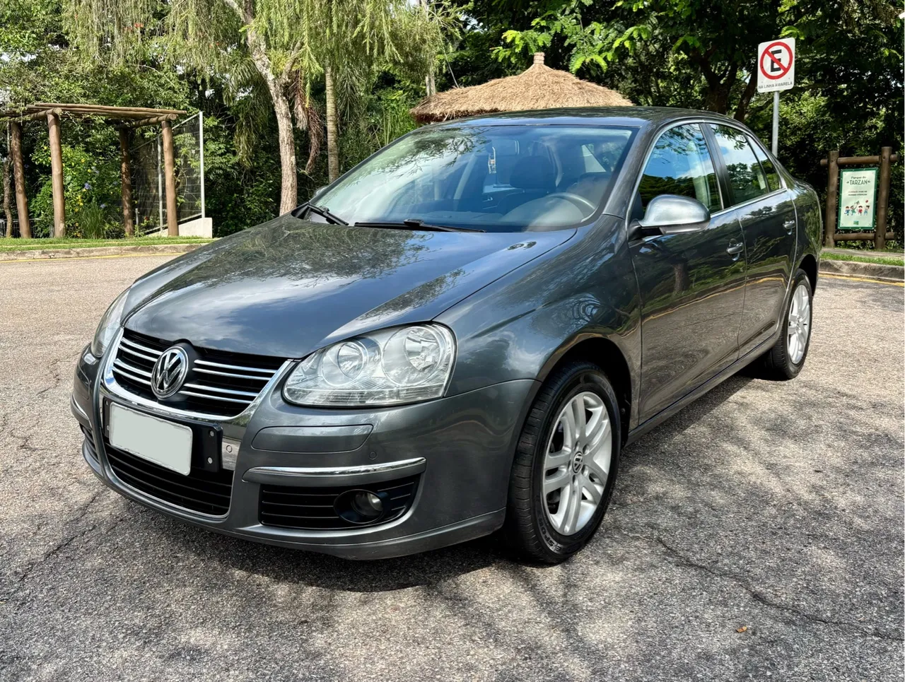 VOLKSWAGEN JETTA 2010 Usados e Novos