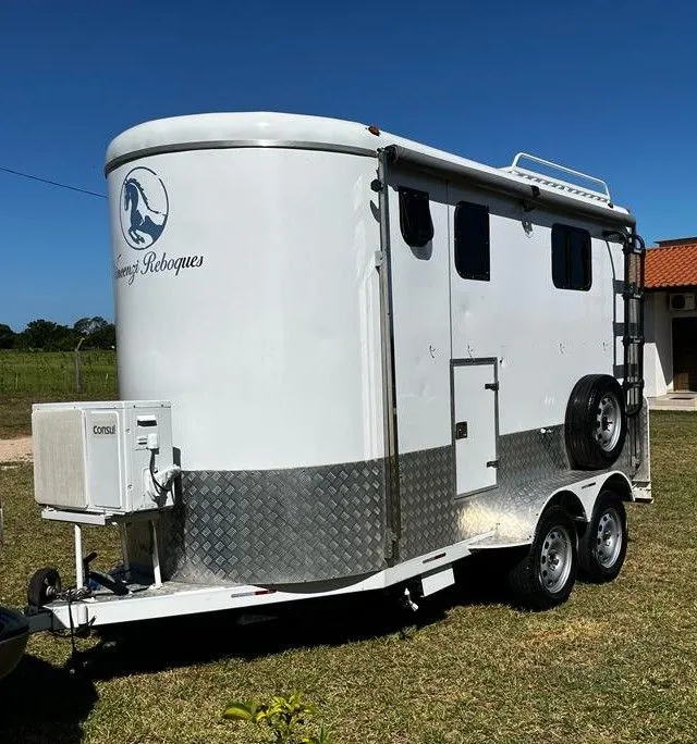 "trailer" - Carros Usados e Novos à venda
