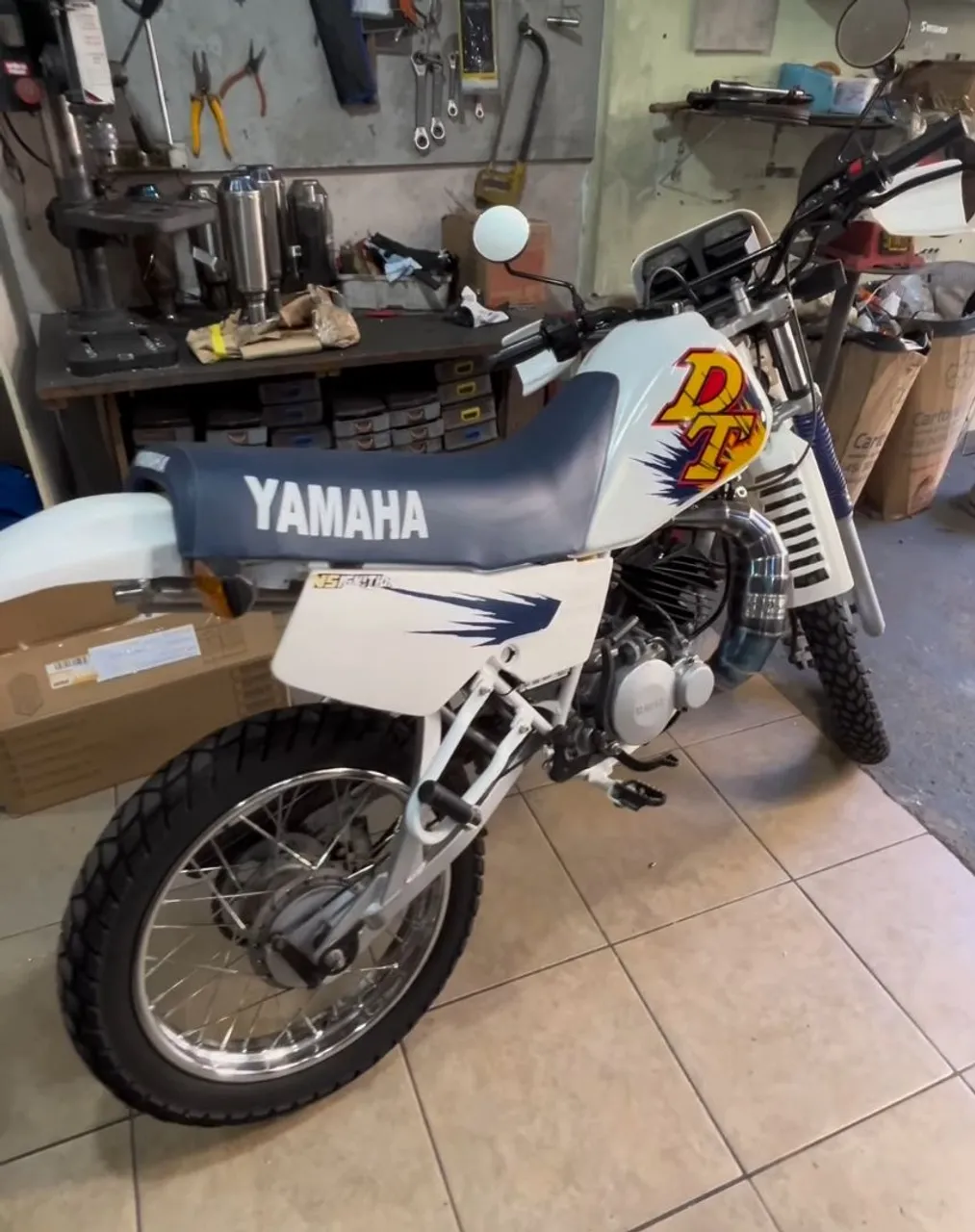 Motos Yamaha DT no Brasil