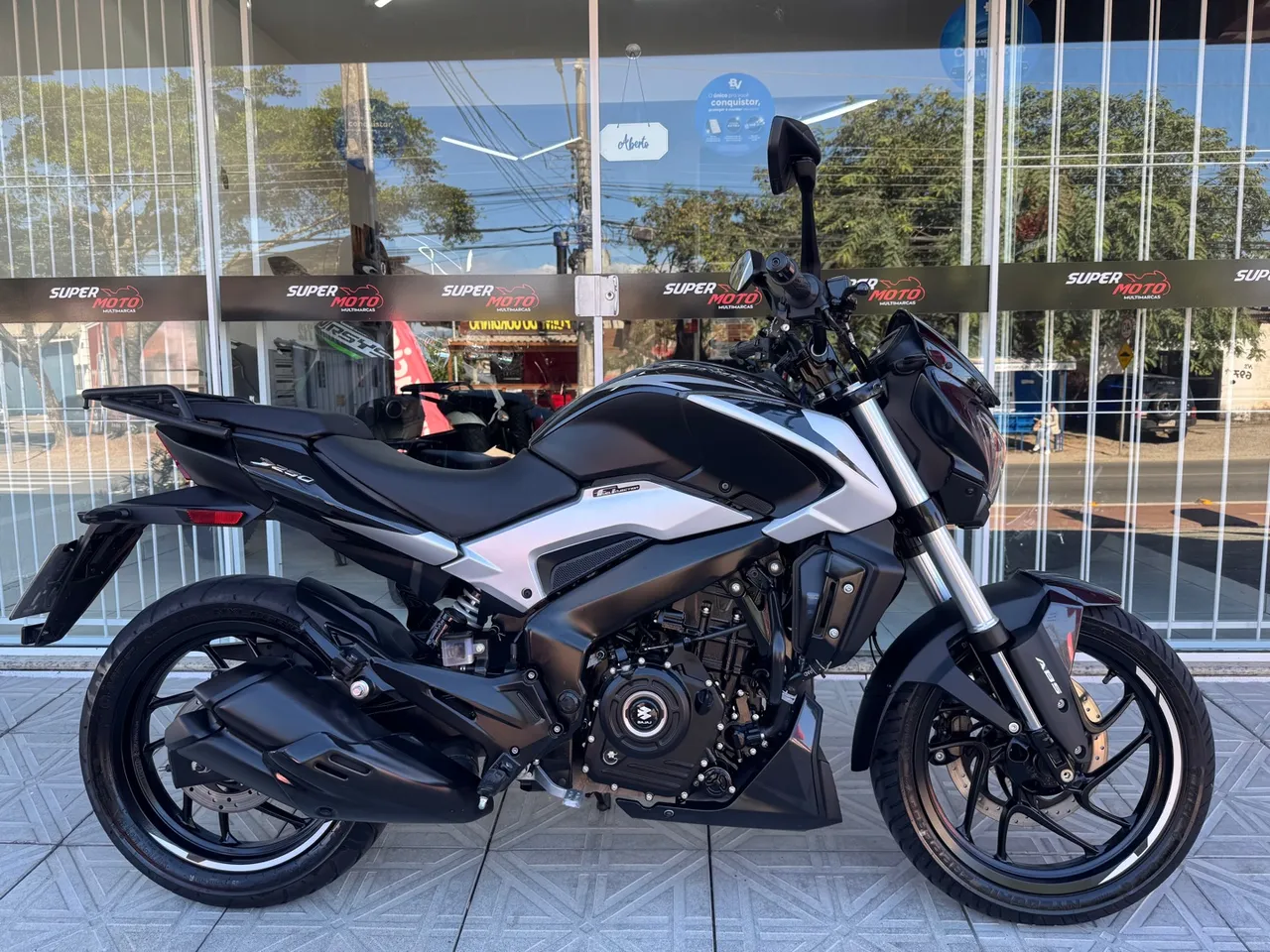 Motos BAJAJ DOMINAR 250 no Brasil