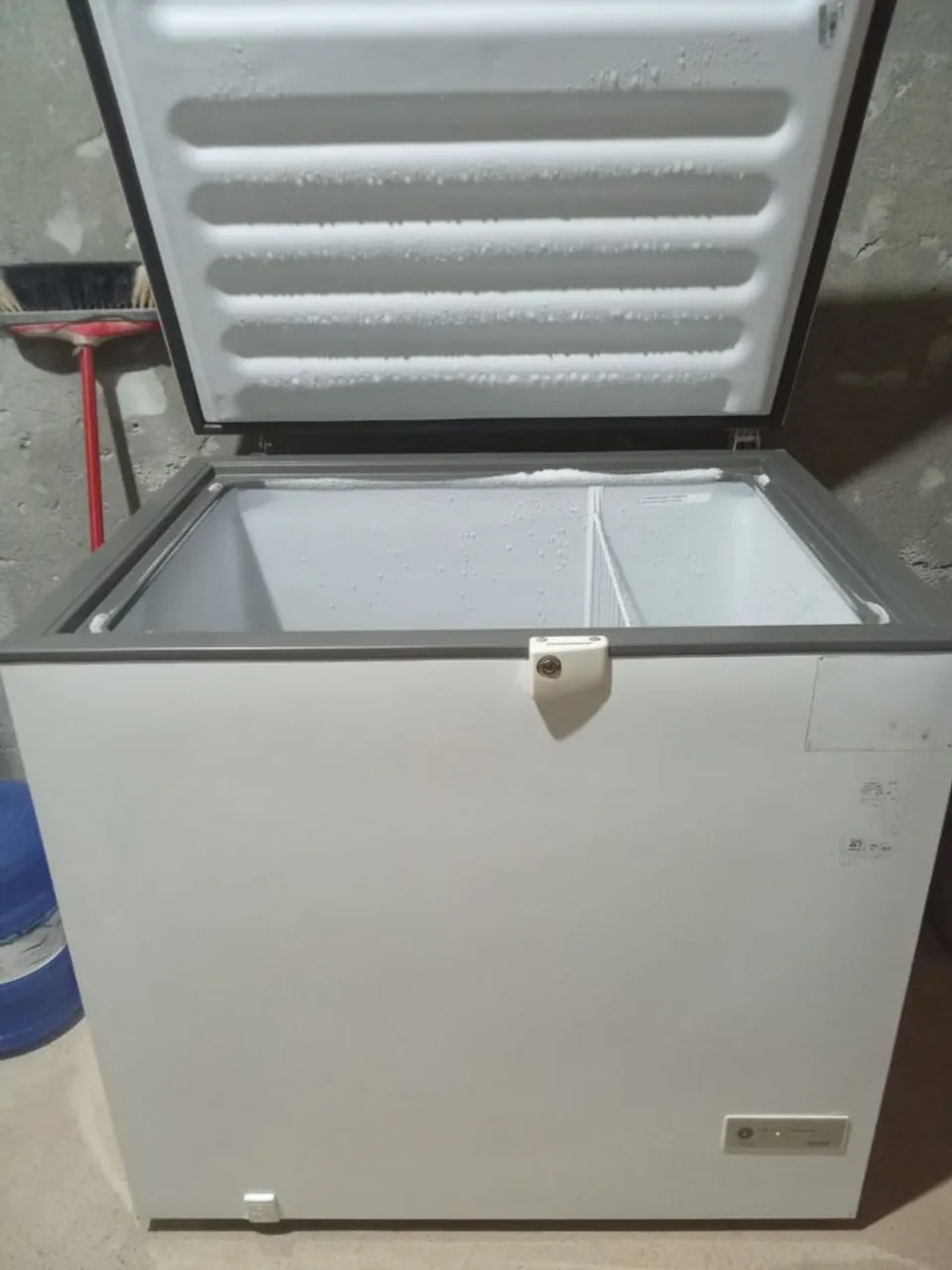 "freezer-pequeno" - Geladeiras e Freezers no Brasil