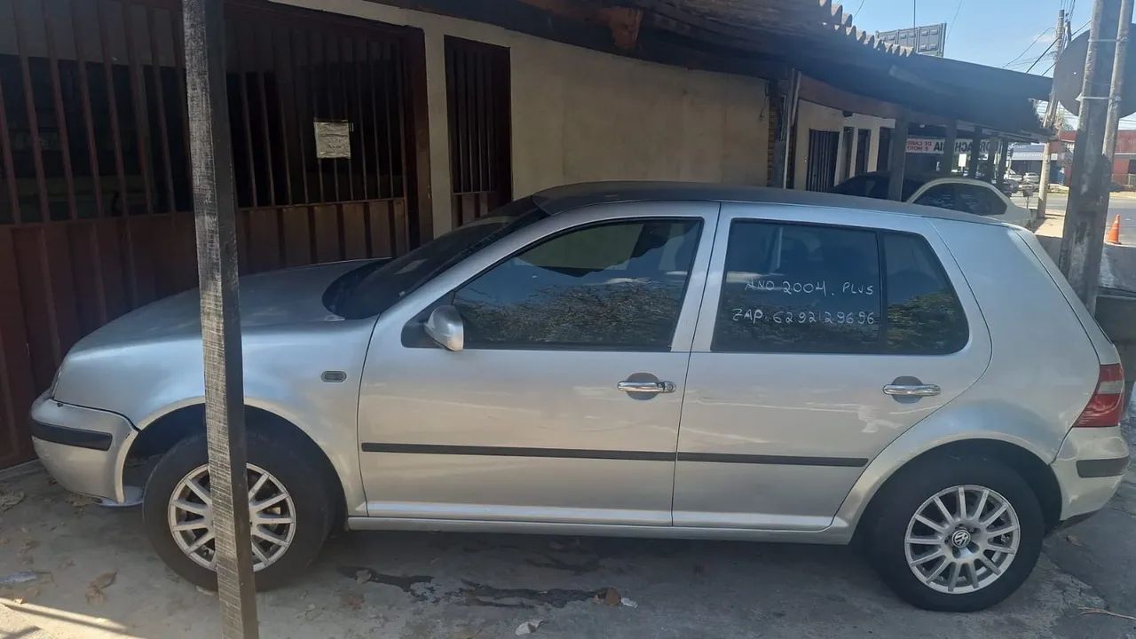 VOLKSWAGEN GOLF 2004 Usados e Novos