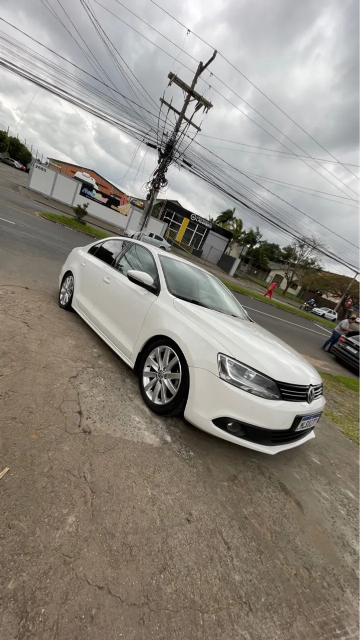 VOLKSWAGEN JETTA 2013 Usados e Novos