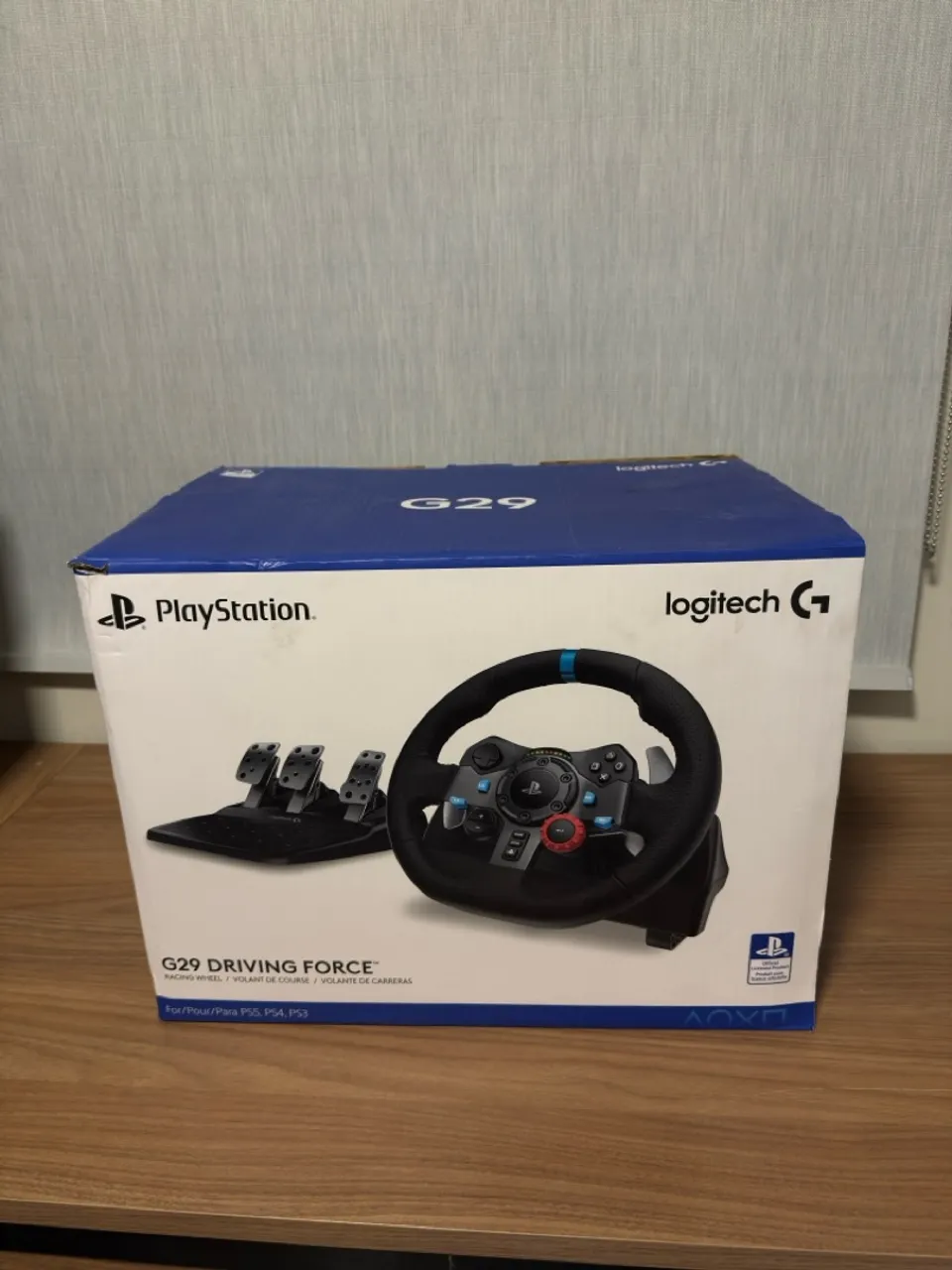 "volantes logitech" no Brasil