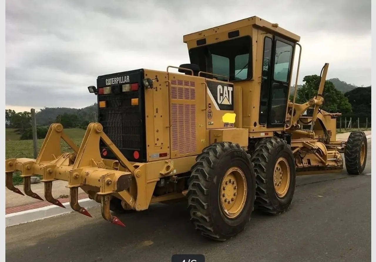 "motoniveladora 120k" no Brasil