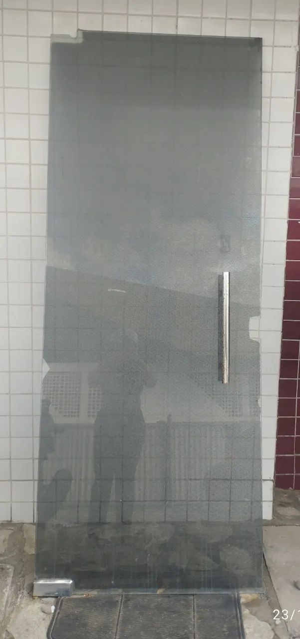 Porta de vidro com puxador - Portas e Janelas - Cristo Redentor, João ...