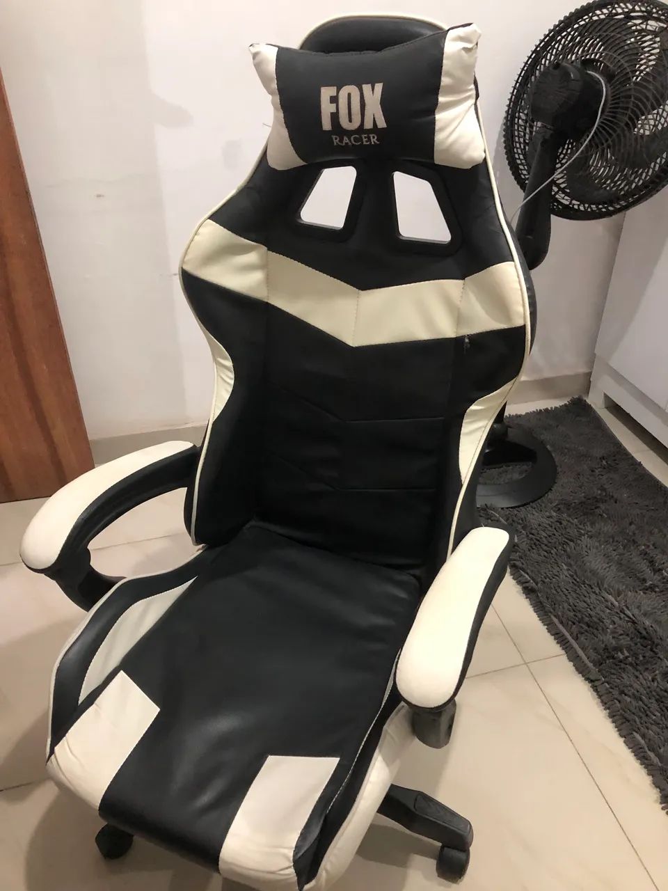 Pc Gamer c/ mesa e cadeira ergonômica - Computadores e Desktops ...