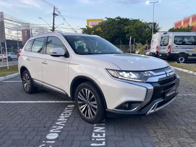MITSUBISHI OUTLANDER a diesel Usados e Novos