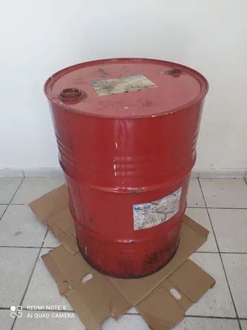 "tonel metalico" no Brasil